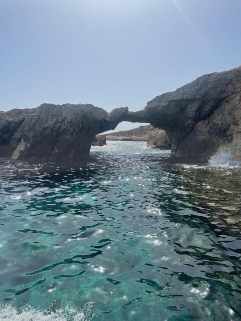 Malta:Gozo,Comino,Crystal/BlueLagoon&Caves Private Boat trip - The Experience in Practice