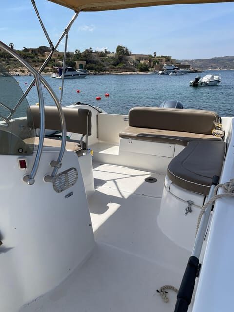 Malta:Gozo,Comino,Crystal/BlueLagoon&Caves Private Boat trip - The Sum Up
