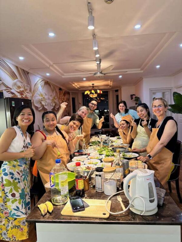 Mama Lan's Home Cooking Class with 30+ Years of Experience - Exploring Mama Lans Home Cooking Class: An Honest Look
