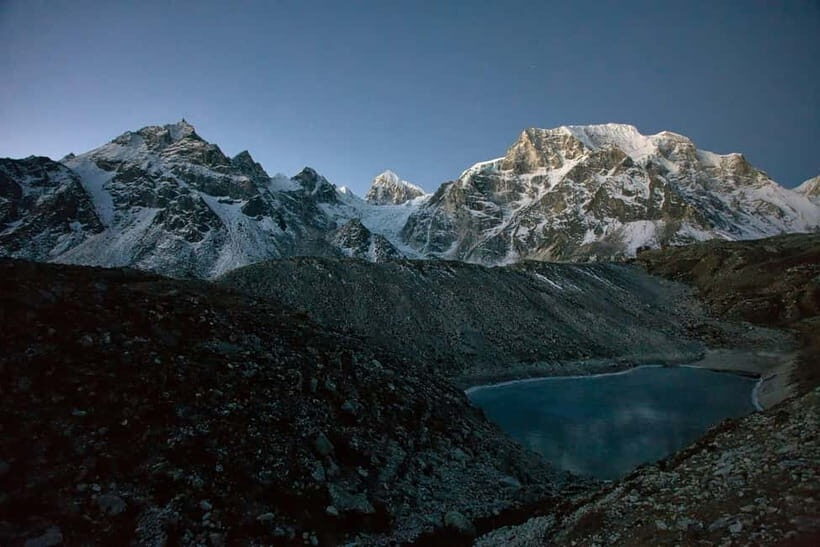 Manaslu Circuit: 9-Day Guided Trek with Accommodations - Daily Breakdown and Highlights