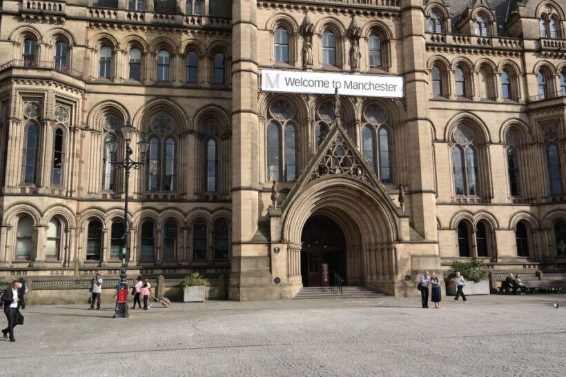 Manchester Private Guided Walking Tour - The Industrial Revolution and Its Legacy