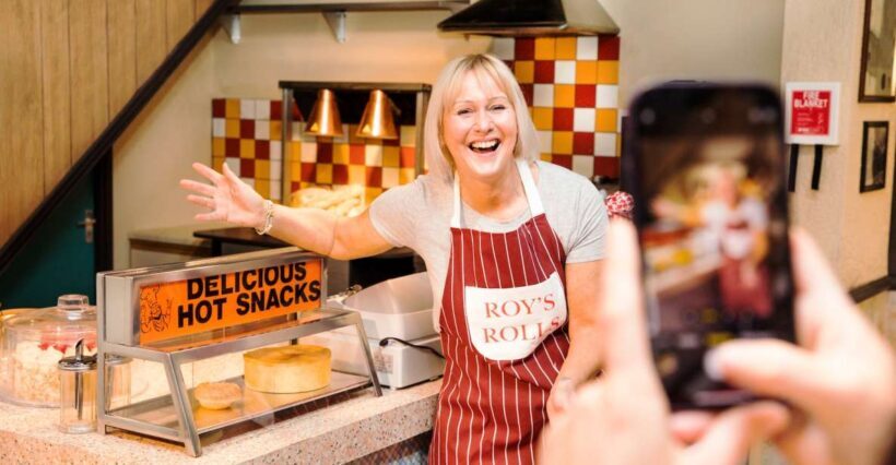 Manchester: The Coronation Street Experience - A Closer Look at the Tour Experience