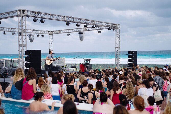 Mandala Beach Club in Cancun - Who Should Consider This Experience?