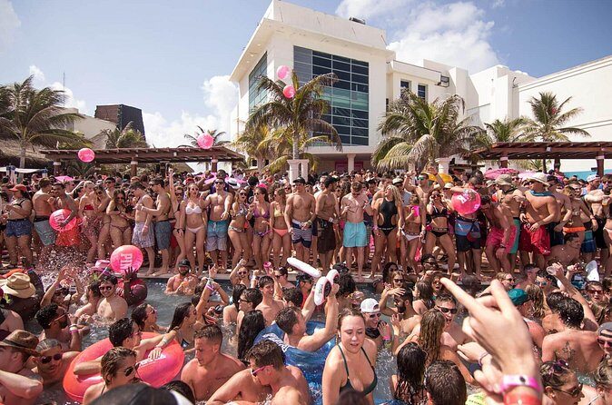 Mandala Beach Club in Cancun - The Sum Up: Is It Worth It?