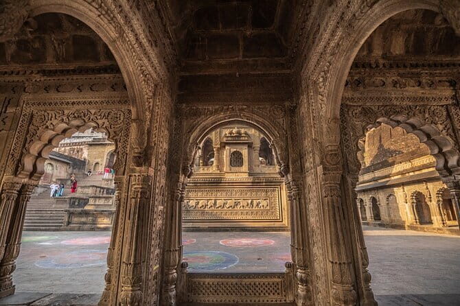 Mandu & Maheshwar Day Tour from Indore with Guide & Entrances - Introduction: An Inviting Day Trip from Indore