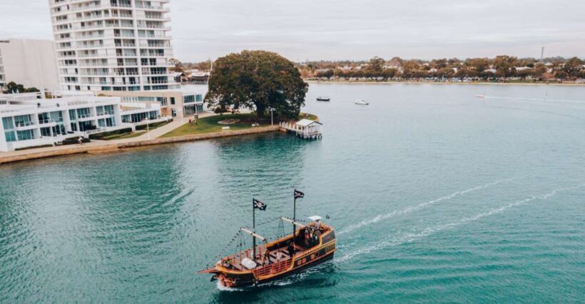 Mandurah Pirate Cruise - Key Points