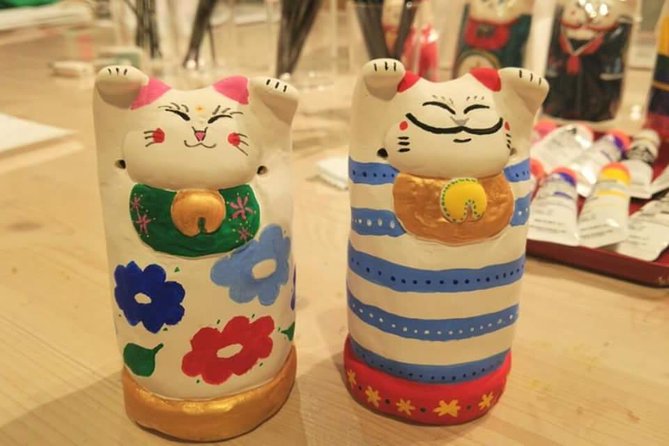 Maneki Neko Painting Experience - Accessibility and Health Considerations
