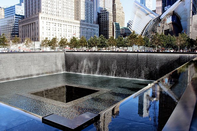 Manhattan Group Tour Including Wall Street and 911 Memorial - FAQ