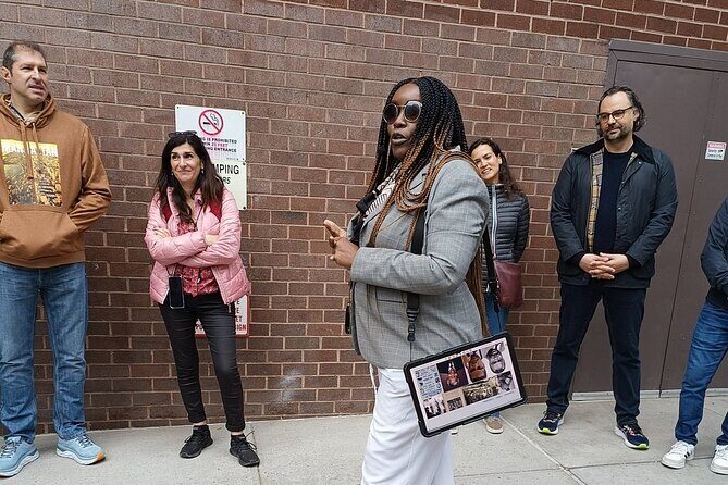 Manhattan Slavery & Underground Railroad Walking Tour - Key Points