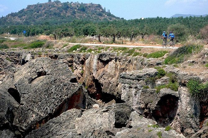 Mani Road e-Bike Tour - Key Points