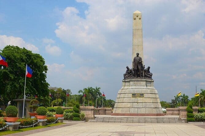 Manila Highlights Private Walking Tour With A Guide - Conclusions: Who Is This Tour Perfect For?