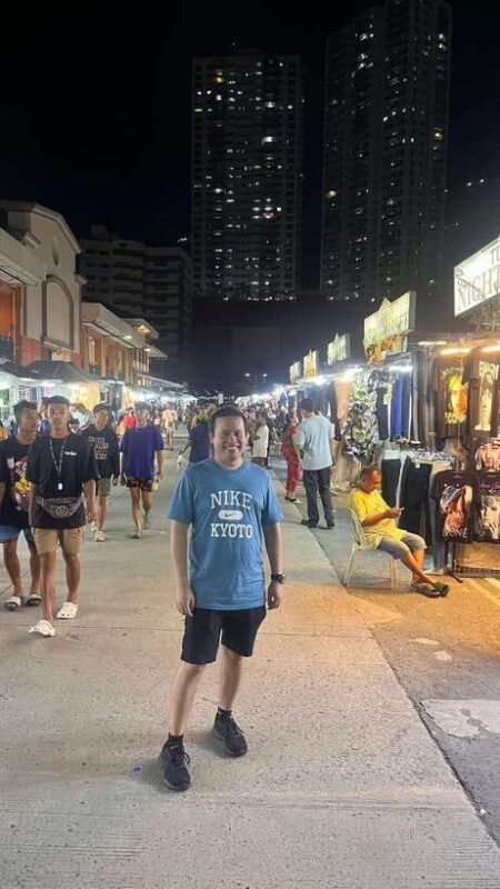 Manila Night Market with Local Guide - Navigating Local Markets and Food