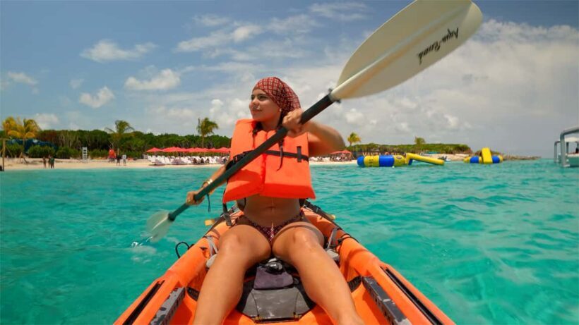 Mansa Bay w/ Swimming Pigs, Banana Boat, JetSki & Snorkeling - Who Would Love This Tour?