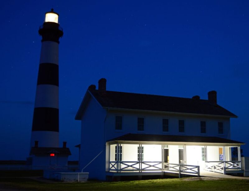 Manteo: Phantom Pirates & Poltergeists Haunted Walking Tour - The Itinerary: What You Can Expect
