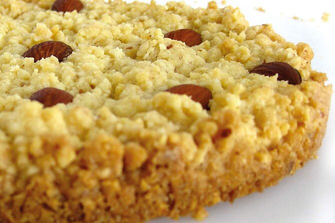 Mantova Walking Tour With Audio and Written Guide by a Local - Tickets and Costs