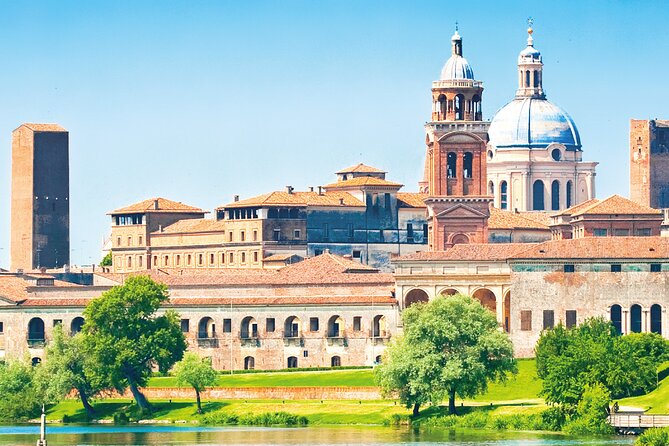 Mantova Walking Tour With Audio and Written Guide by a Local - User Experience and Feedback