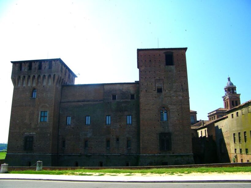 Mantua: Town Highlights and Monuments Walking Tour - FAQs