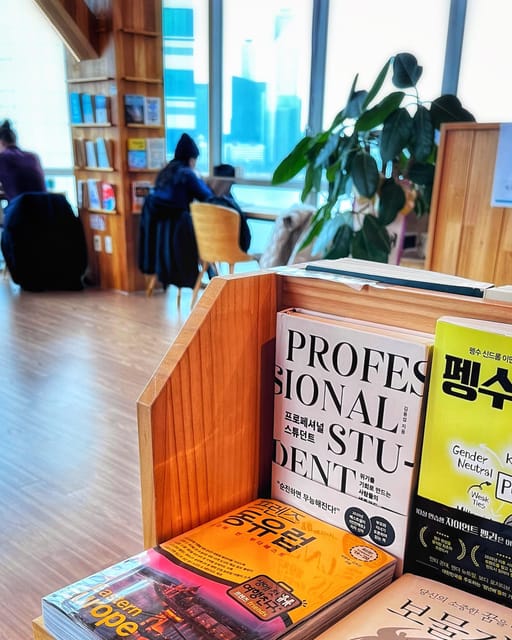 (MAPO, SEOUL RAINY DAY) River city view with snapshots - FAQ