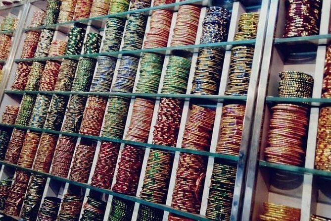 Mapusa Local Market visit with a home cooked lunch - Key Points
