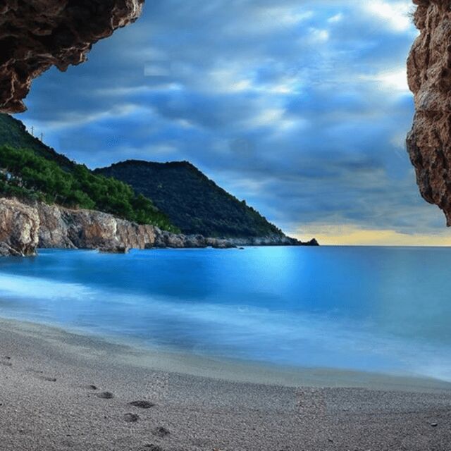 Maratea: Kayak Tour Through The Caves - What Makes This Tour Stand Out?