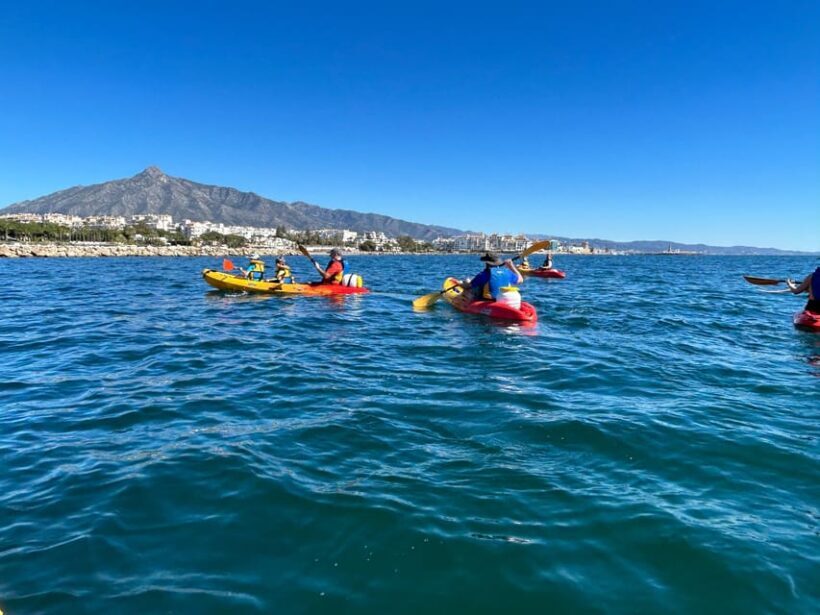 Marbella: Guided Kayak Tour in Puerto Banús - FAQ