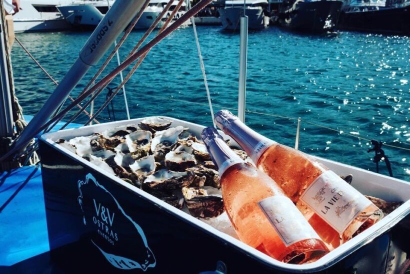 Marbella: Puerto Banús Private Sailing Cruise with Drinks - Authentic Guest Experiences