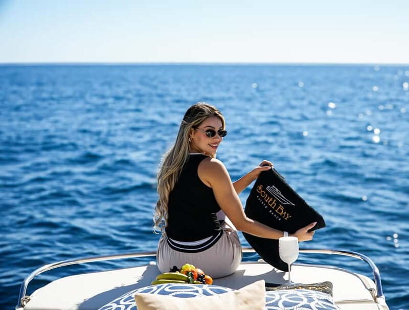 Marbella: shared cruise 2-4 hours on luxury yacht Targa 37 or Targa 48 - Frequently Asked Questions
