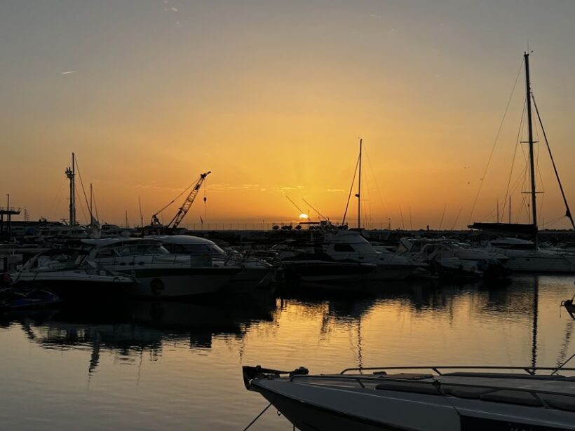 Marbella: Sunset Sailing Trip with Drinks and Snacks - What the Experience Feels Like