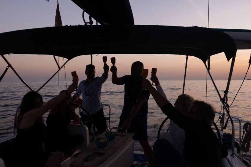 Marbella: Sunset Sailing Trip with Drinks and Snacks - How the Tour Compares to Similar Experiences
