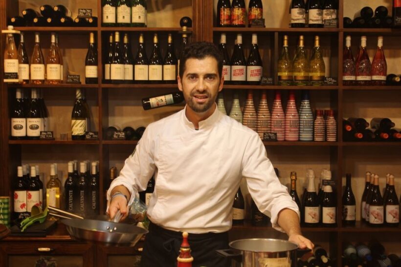 Marbella: Tour of the Old Town with Tapas & Wine - Who Is This Tour Best For?