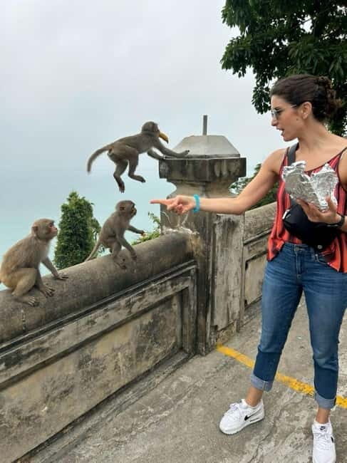 Marble Mountain - Monkey Mountain - Am Phu Cave Sunset Tour - FAQ