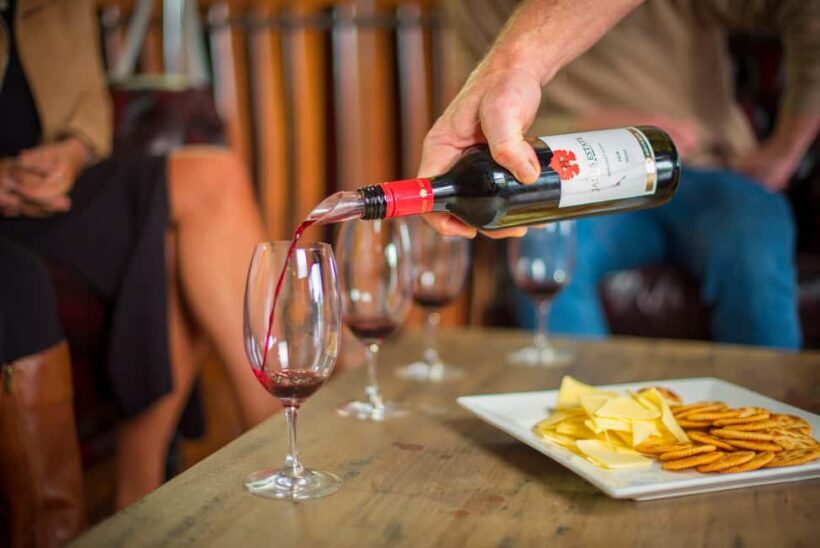 Margaret River: Winery Tour with Lunch and Brewery Visit - Key Points