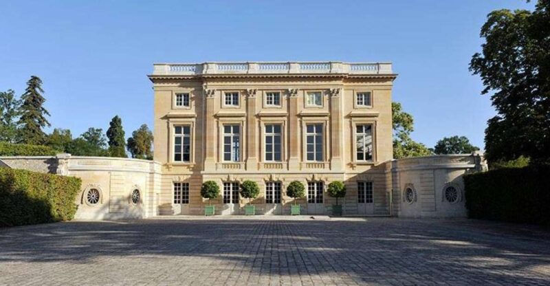 Marie-Antoinette's Estate and The Trianon Palaces - The Grand Trianon and Its Architecture