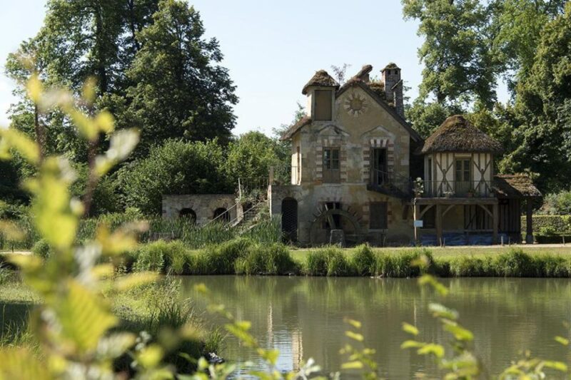 Marie-Antoinette's Estate and The Trianon Palaces - The Petit Trianon and Marie-Antoinettes Refuge