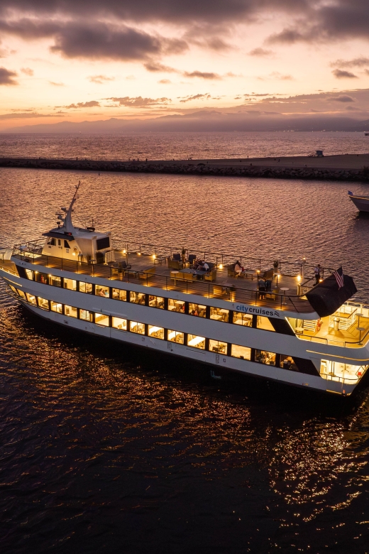Marina Del Rey: Christmas Eve Buffet Brunch or Dinner Cruise - Why Travelers Appreciate This Cruise