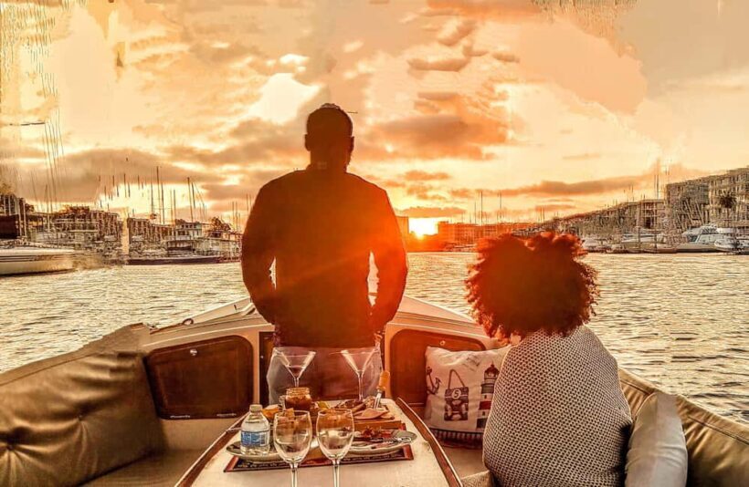 Marina Del Rey: Romantic Cruise, Wine, Cheese, Sealions - A Smarter Way to See Marina Del Rey