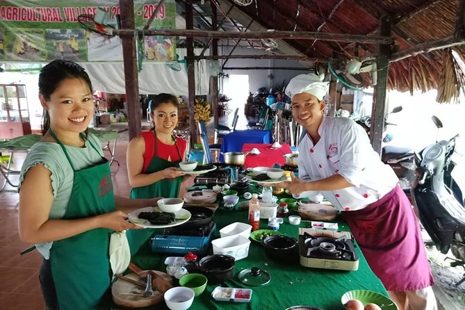 Market to Farm to Table Cooking Class in saigon - Analyzing the Value