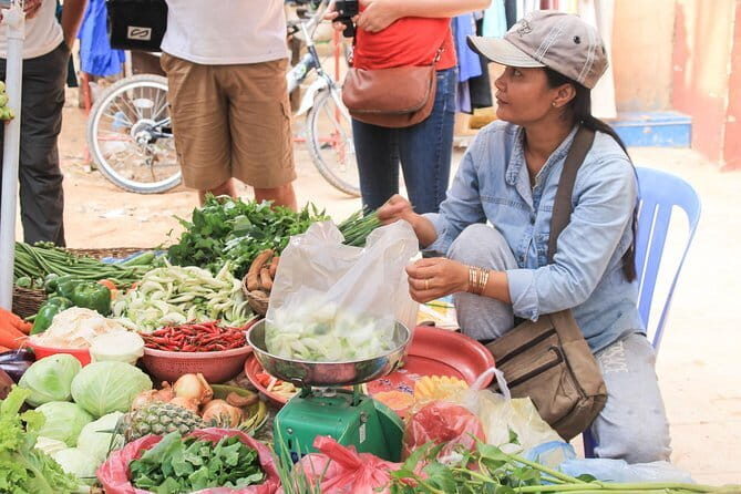 Market Tour and Cambodian Cooking Class in Siem Reap with Private Transfers - Key Points