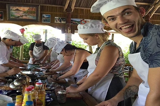 Market Tour , Basket Boat and Cooking Class Hoi An - Who Should Consider This Tour?