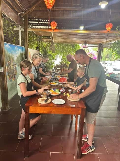 Market Tour, Basket Boat Ride & Cooking Class by Hangcoconut - An In-Depth Look at the Tour Experience