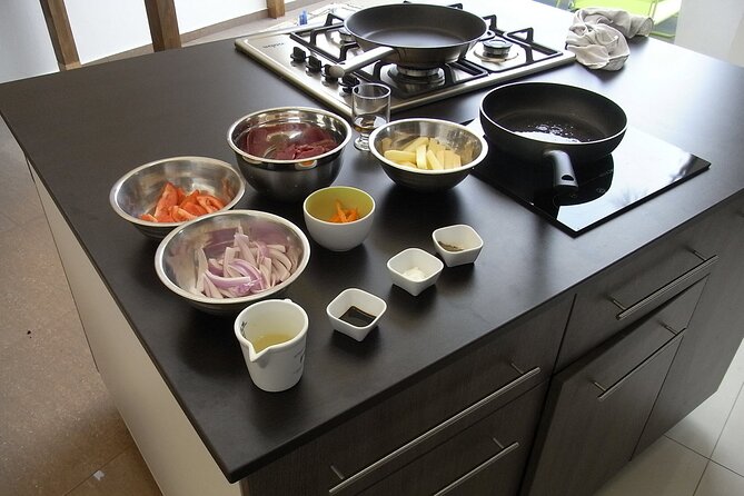 Market Tour, Tasting of 35 Fruits, and 4-Course Peruvian Cooking Class in Lima - Inclusion and Logistics