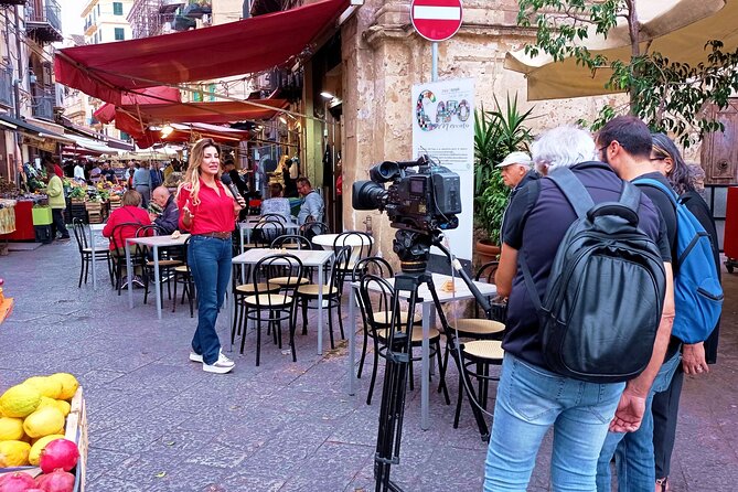 Markets and Monuments: Walking Tour and Street Food in Palermo - Meeting Point and Tour Logistics