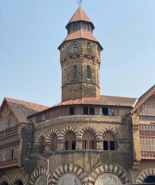 Markets of Mumbai Walking Tour - Starting Point: CSMT Station and the First Impressions