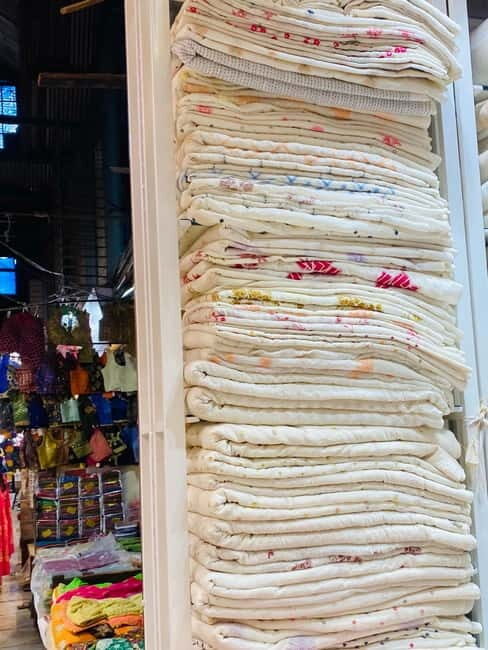 Markets of Mumbai Walking Tour - Visiting Creative and Designer Stores