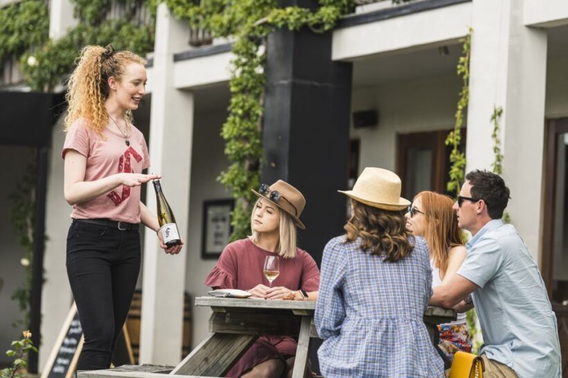 Marlborough: Full-Day Wine and Seafood Tour with Cruise - Practical Tips for Travelers