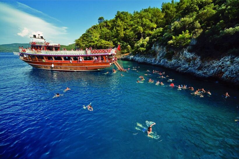 Marmaris: Boat Trip with Unlimited Drinks and BBQ Lunch - Who This Tour Is Best For