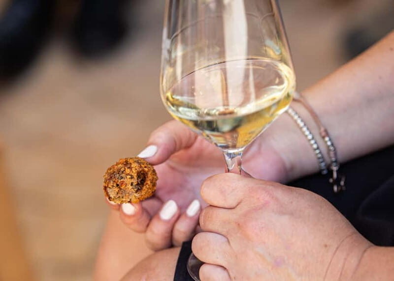 Marsala: Caruso & Minini wine tasting and scents from the vegetable garden - Experience the Flavors of Sicily: Caruso & Minini Wine Tasting and Vegetable Garden Scents