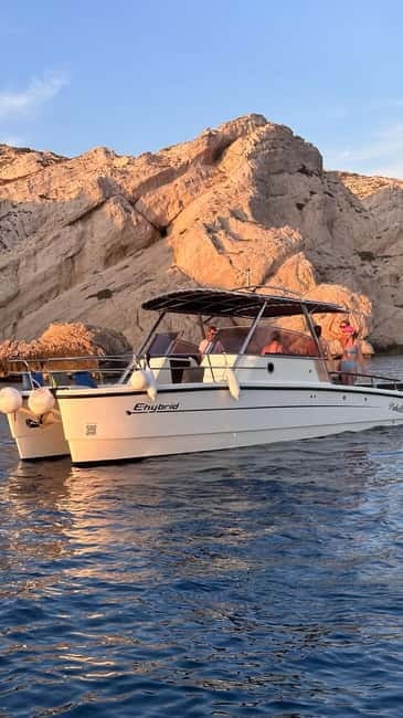 Marseille: Aperitif on a boat from the Old Port - Key Points