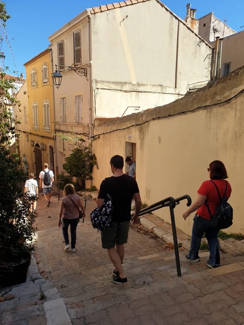 Marseille: découvrir la vieille ville avec un marseillais - Discovering Hidden Gems in the City Hall District