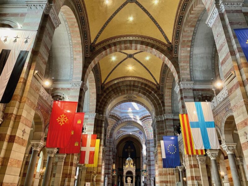 Marseille: Panier District Smartphone Audio Walking Tour - Key Points